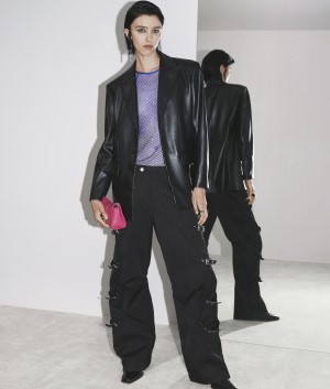 Moda pentru femei, bărbați și copii | Magazin online MODIVO.RO