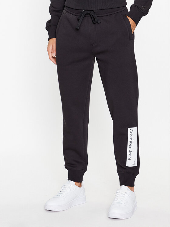 Calvin Klein Jeans Jogginghose J30j324053 Schwarz Regular Fit Modivo At