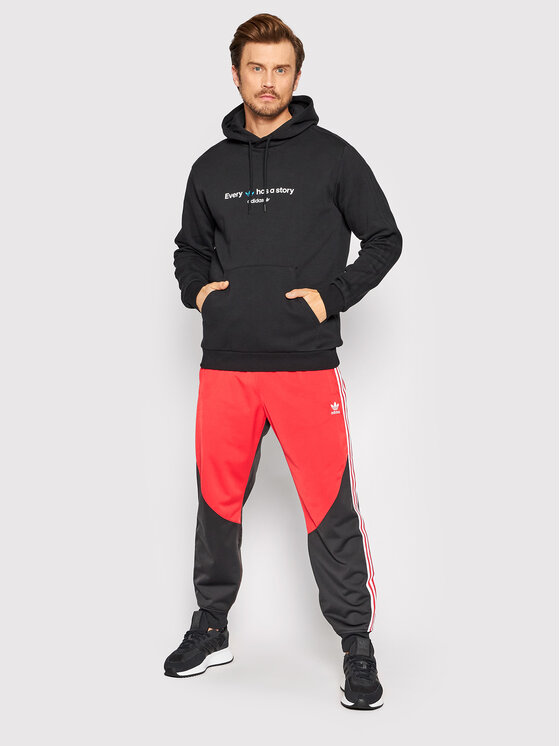 adidas Bluză Graphics Common Memory HC7162 Negru Regular Fit | Modivo.ro