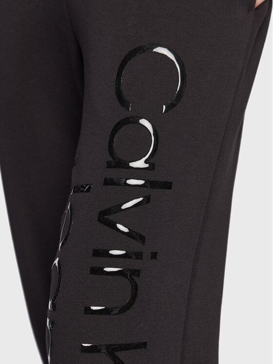Calvin Klein Jeans Teplákové Kalhoty J20j220264 Černá Regular Fit