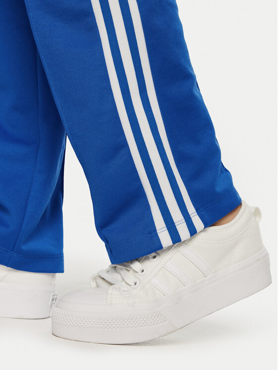 adidas Spodnie dresowe Beckenbauer IY2228 Niebieski Regular Fit | Modivo.pl