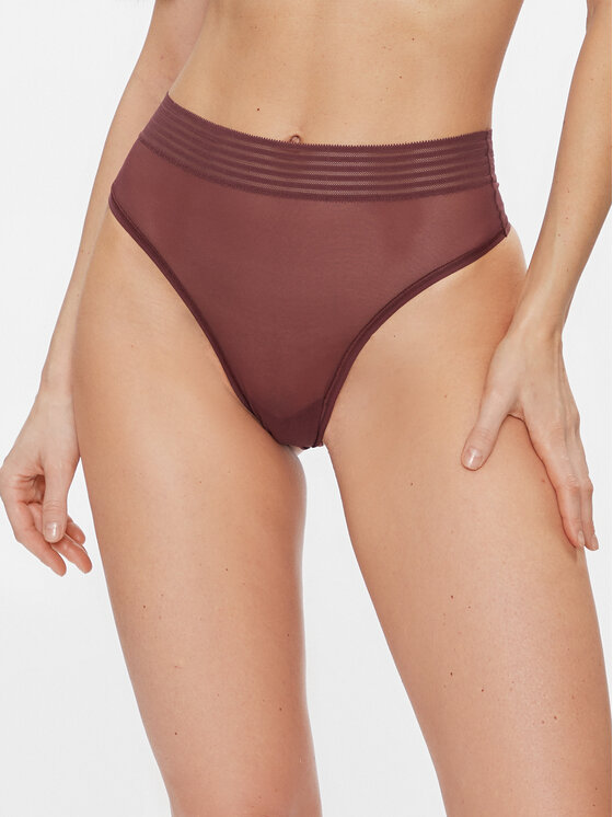 Triumph Бикини тип прашка Tempting Sheer Highwaist String 10215943 Кафяв | Modivo.bg