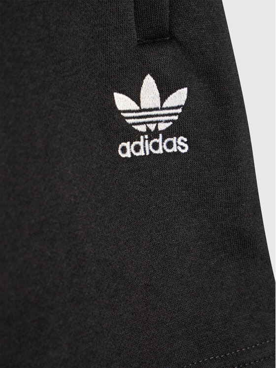 adidas Sportshorts adicolor HD2061 Schwarz Regular Fit | Modivo.de