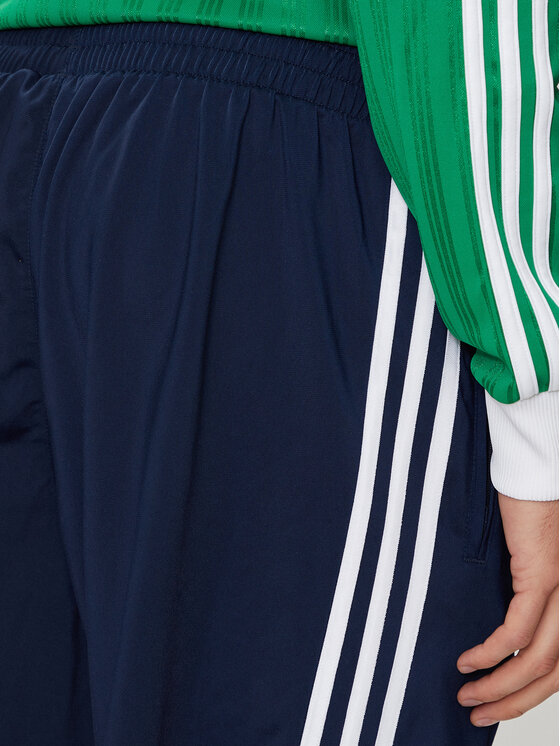 adidas Szorty sportowe adicolor Firebird IM9422 Granatowy Regular Fit ...