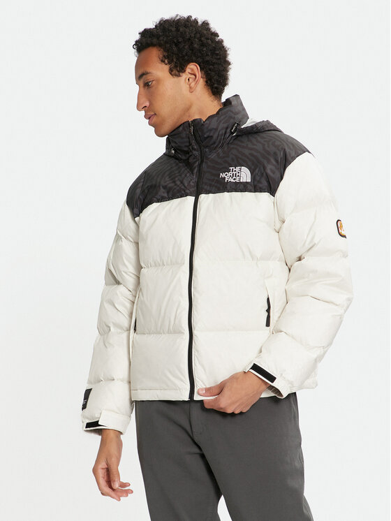 The north face 1996 retro nuptse mont store