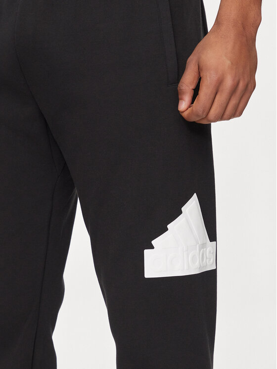 adidas Spodnie dresowe Future Icons IN3322 Czarny Regular Fit | Modivo.pl