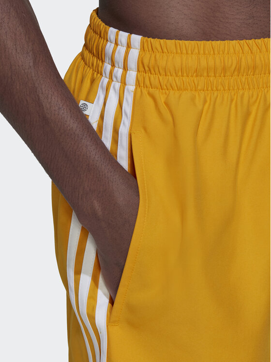 adidas Pantaloni scurți pentru înot adicolor Classics 3-Stripes HK7327 ...