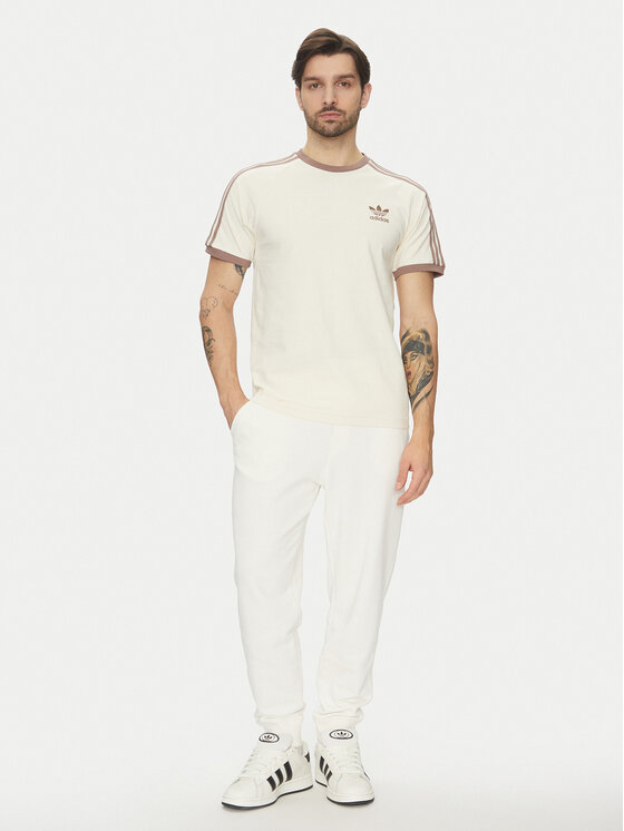 adidas T-särk adicolor Classics 3-Stripes JN7020 Ekrüüvärv Slim Fit ...