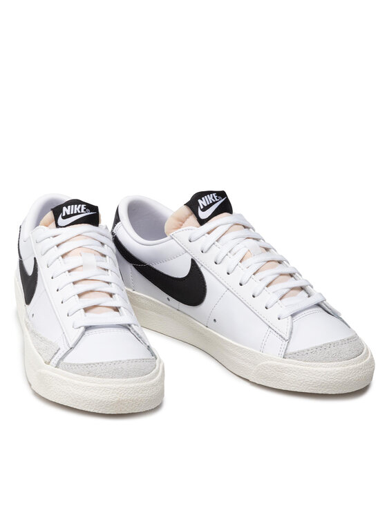 Nike Sneakersy Blazer Low '77 DC4769 102 Biały | Modivo.pl