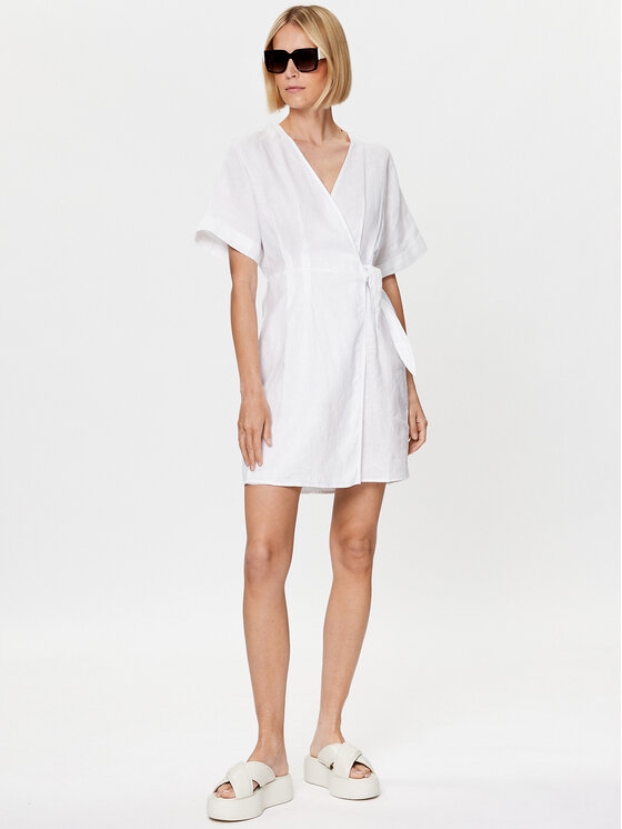 United Colors Of Benetton Igapäevane kleit 4AGHDV03C Valge Regular Fit ...