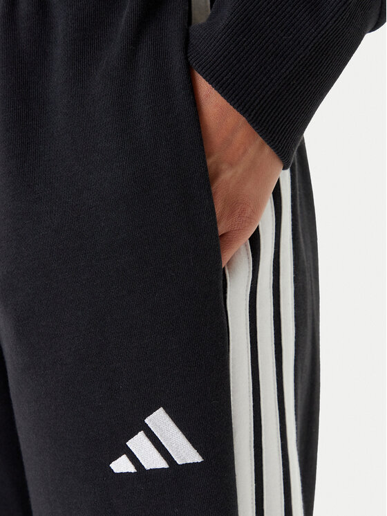 adidas Spodnie dresowe Essentials 3-Stripes JD5302 Czarny Regular Fit ...