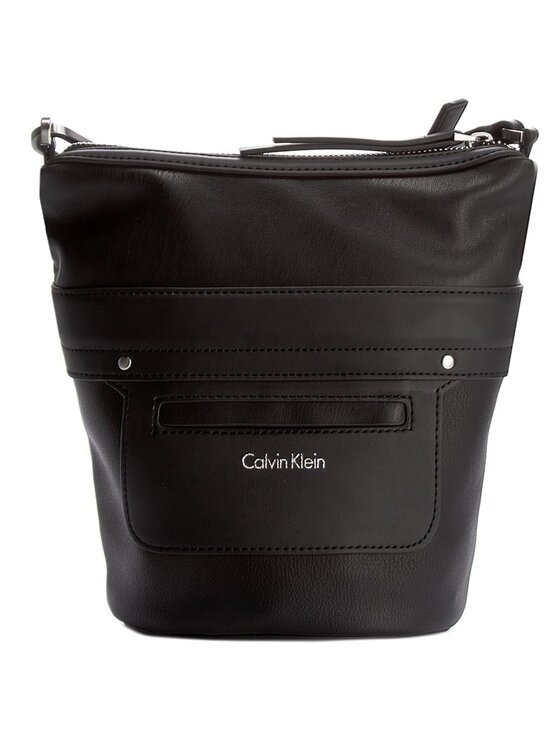 Calvin Klein Kabelka Nor1 Small Elongated Bucket Bag K60K602445 Černá ...