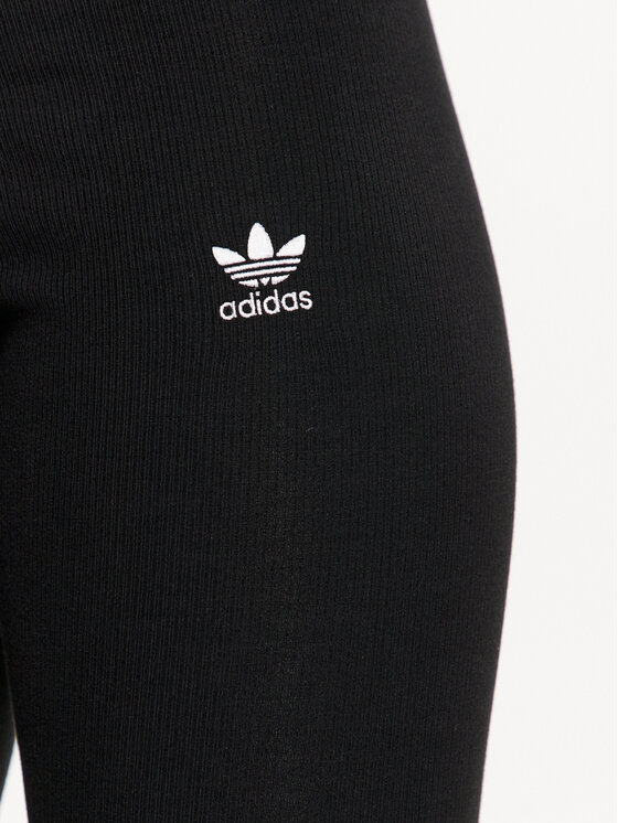 adidas Szorty sportowe Essentials IW5733 Czarny Slim Fit | Modivo.pl