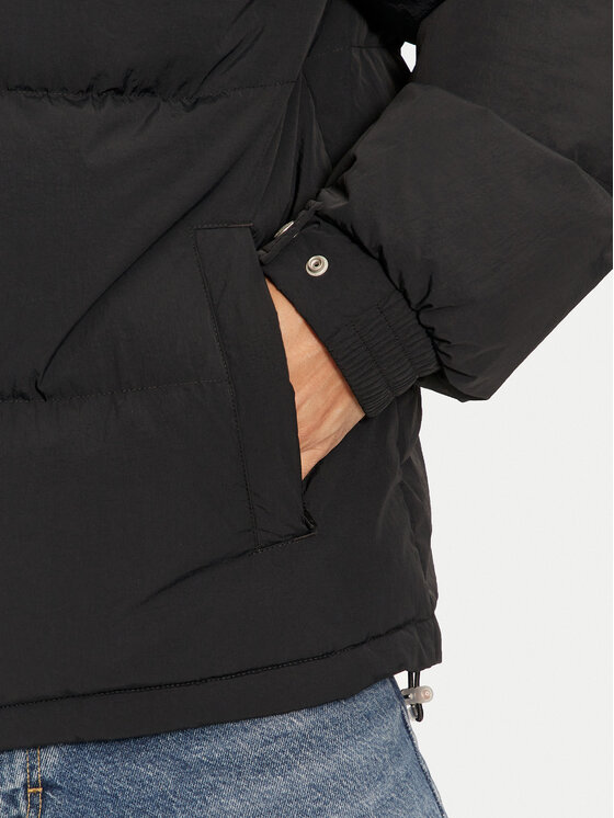 Levi's® Kurtka puchowa Rockridge A8557-0000 Czarny Regular Fit | Modivo.pl