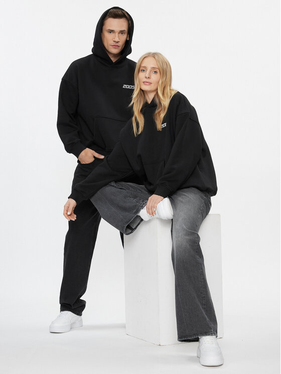 2005 Mikina Unisex Basic Černá Relaxed Fit | Modivo.cz