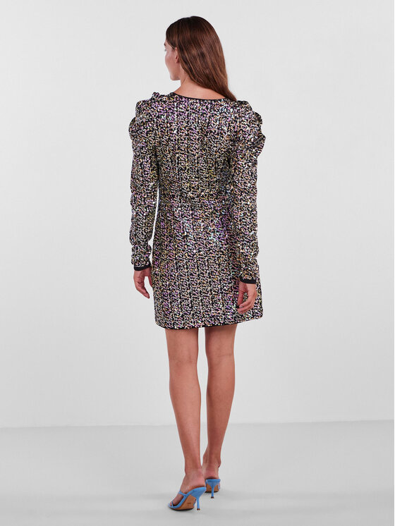 YAS Koktejlové šaty Multiseq 26028196 Černá Regular Fit | Modivo.cz