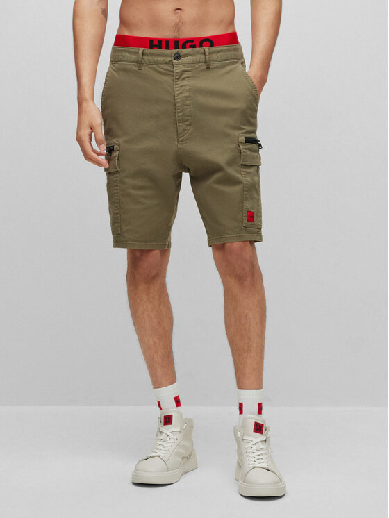 Hugo Medžiaginiai šortai 50487833 Žalia Regular Fit | Modivo.lt