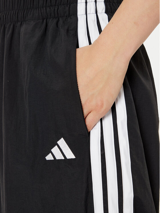 adidas Spodnie dresowe Essentials 3-Stripes JE1306 Czarny Loose Fit ...