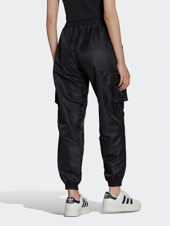 adidas Teplákové kalhoty Nylon Utility Joggers HL9067 Černá Regular Fit ...