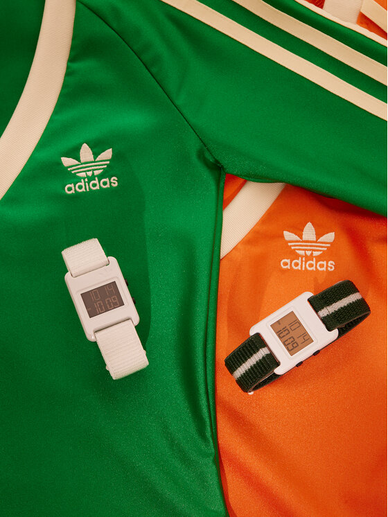 adidas Originals Uhr Retro Pop Digital Watch AOST23064 Weiß | Modivo.de