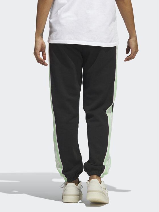 adidas Долнище анцуг Tape HM1530 Черен Regular Fit | Modivo.bg
