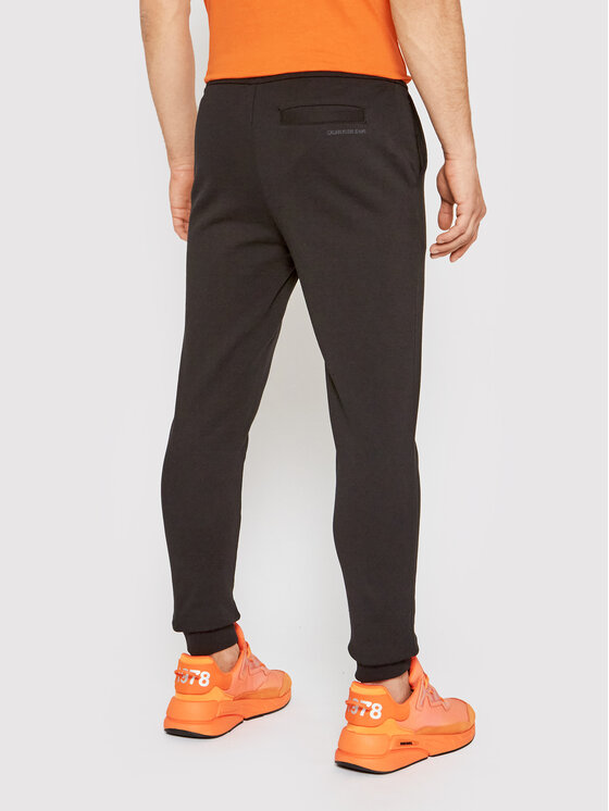 Calvin Klein Jeans Jogginghose J30j317995 Schwarz Regular Fit Modivo De