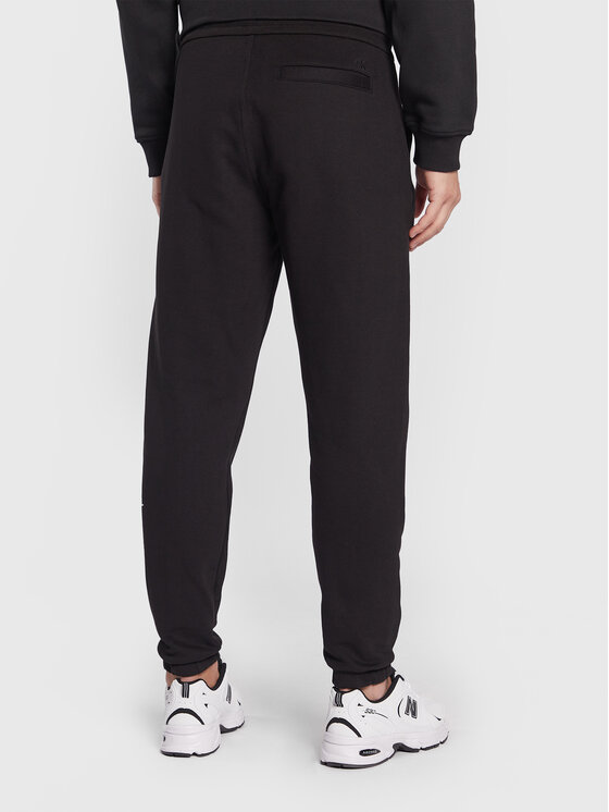 Calvin Klein Jeans Pantalon Jogging J30j322052 Noir Regular Fit Modivo Fr