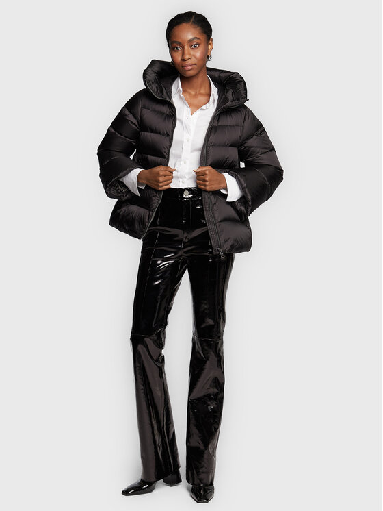 Hetregó Geacă din puf Janet 8M601 22WD02 Negru Regular Fit | Modivo.ro