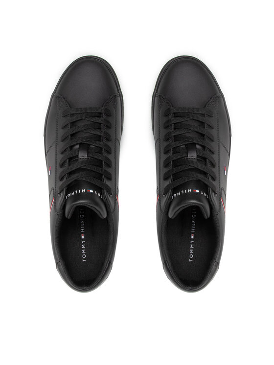 Tommy Hilfiger Sneakers Essential Leather Sneaker Detail FM0FM03887 Schwarz Modivo