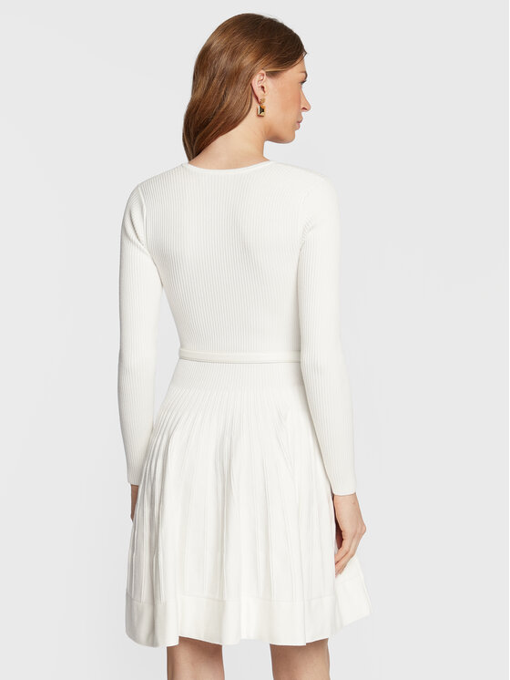 Elisabetta Franchi Úpletové šaty AM-90T-26E2-V600 Bílá Regular Fit ...