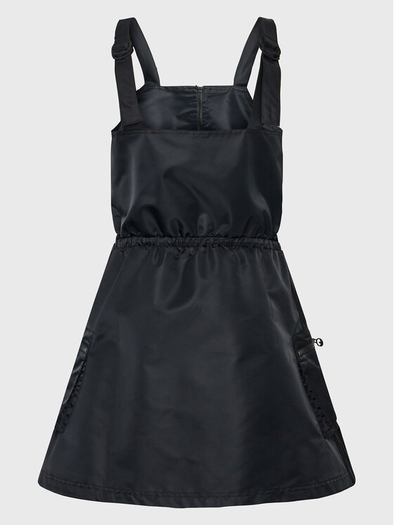 adidas Sukienka codzienna HL9066 Czarny Regular Fit | Modivo.pl