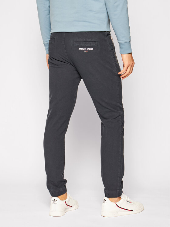 Tommy Jeans Joggers Tjm Scanton DM0DM09340 Dunkelblau Slim Fit Modivo