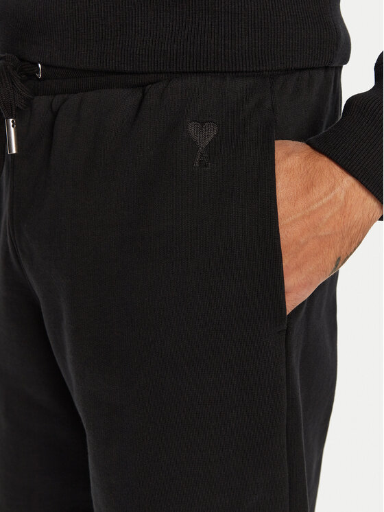 AMI PARIS Spodnie dresowe UTR240.JE0091 Czarny Regular Fit | Modivo.pl
