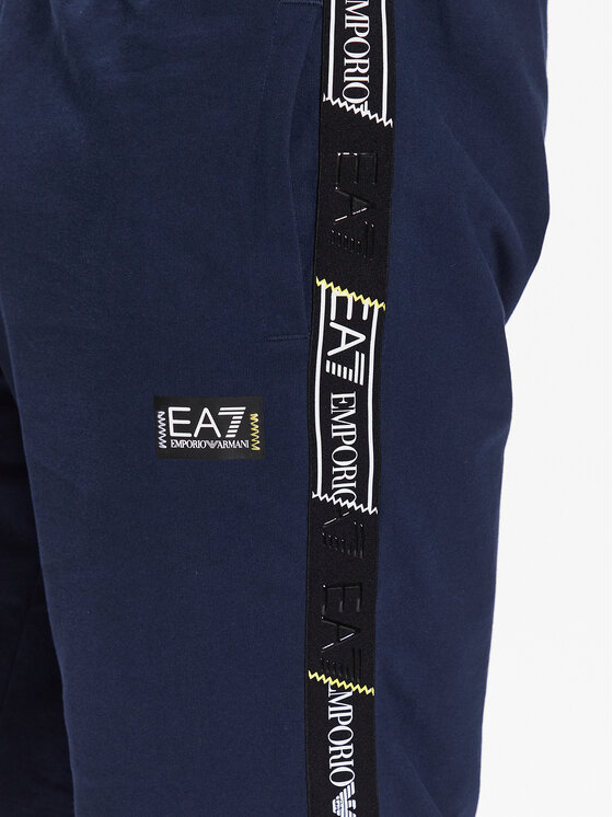 Ea7 Emporio Armani Sportshorts 3rps56 Pj05z 1554 Dunkelblau Regular Fit