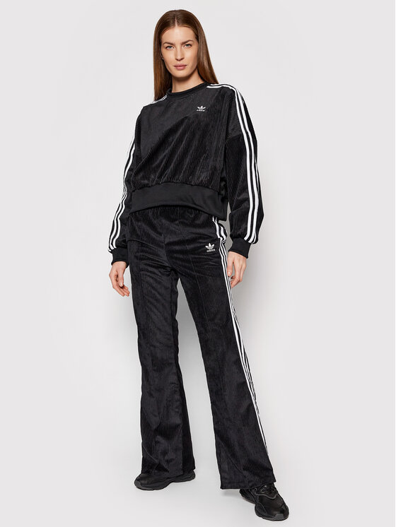 adidas Spodnie materiałowe adicolor Classics Chunky H37837 Czarny ...