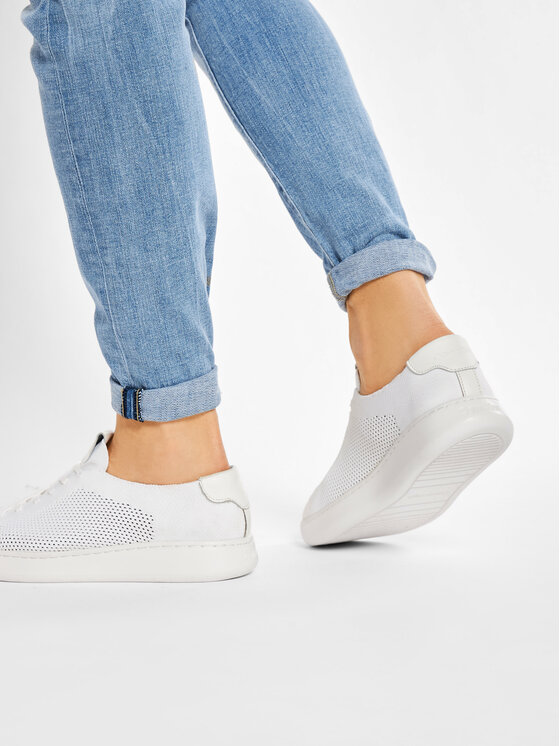 Calvin Klein Sneakers aus Stoff Freeport F1287 WeiB Modivo