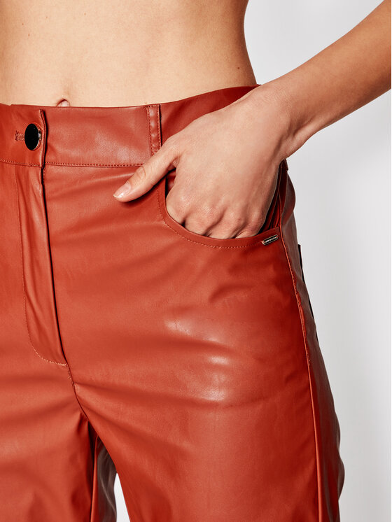 Silvian Heach Spodnie z imitacji skóry Steeval PGP21331PA Brązowy Slim Fit | Modivo.pl