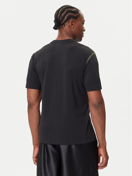 adidas T-Shirt Distressed Graphic JY2761 Černá Regular Fit | Modivo.cz
