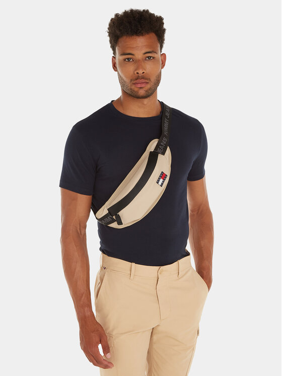 Tommy bum bag store