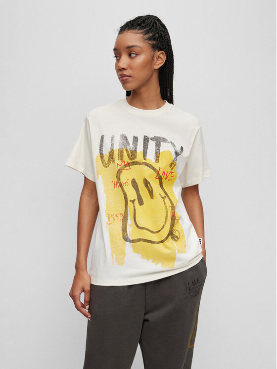 Hugo T-Shirt 50494655 Écru Regular Fit | Modivo.cz