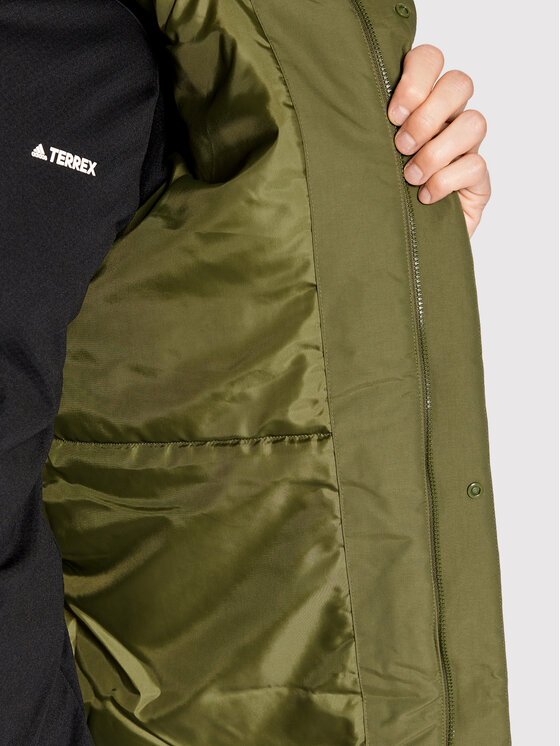 adidas Winterjacke Utilitas 3-Stripes GT1691 Grün Regular Fit | Modivo.at