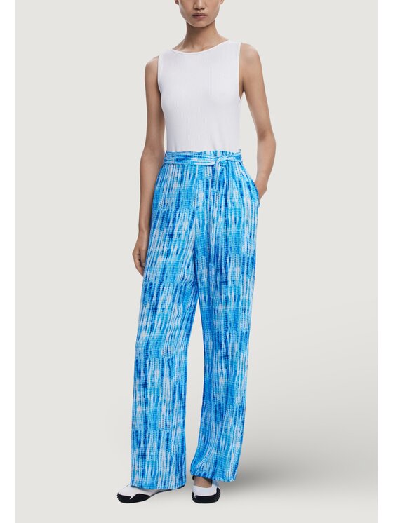 Desigual Kombinezon JUMPSUIT_HIBRID Niebieski Egg Fit | Modivo.pl