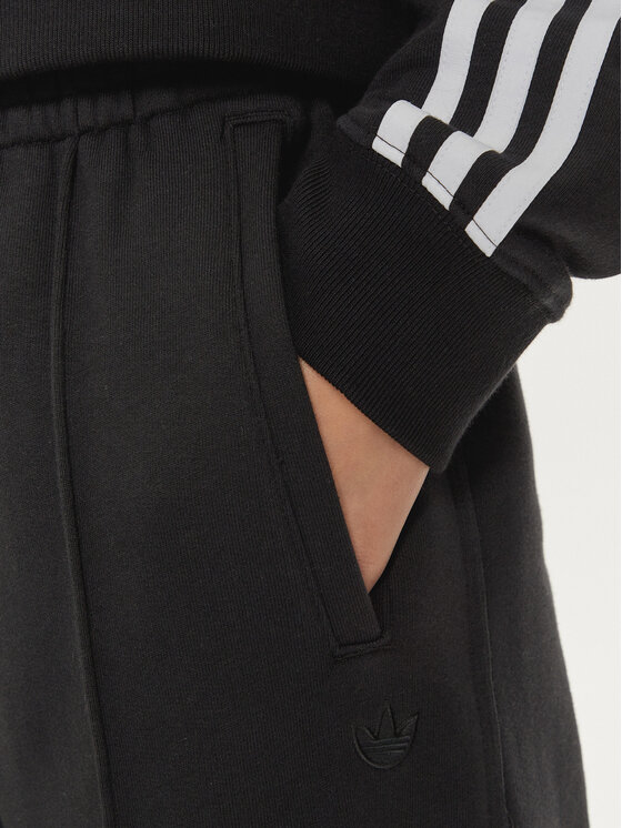 adidas Долнище анцуг Premium Essentials IW5739 Черен Wide Leg | Modivo.bg