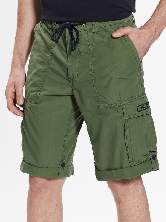 Aeronautica Militare Pantalon scurți din material 231BE163CT3070 Verde ...