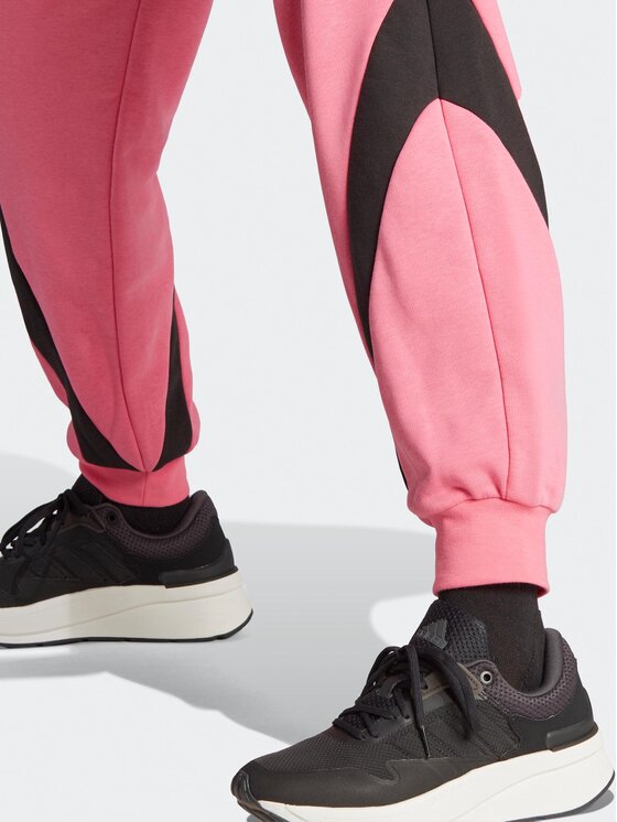 adidas Jogginganzug Laziday IJ8795 Rosa Regular Fit | Modivo.at
