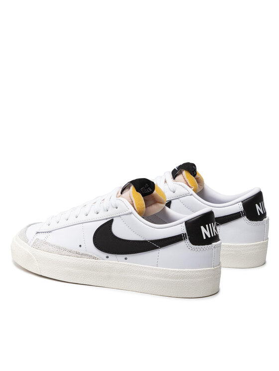 Nike Sneakersy Blazer Low '77 DC4769 102 Biały | Modivo.pl