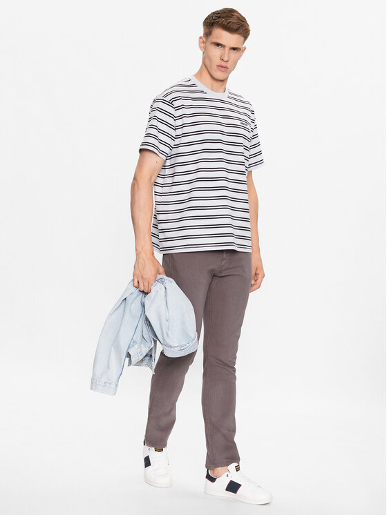 Levi's® T-Shirt Red Tab™ A0637-0066 Bunt Relaxed Fit | Modivo.at