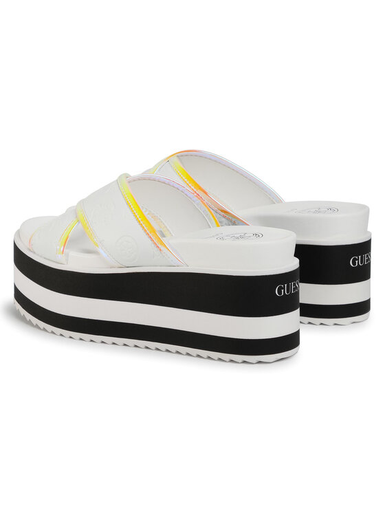 Guess Šľapky FL6REM FAL19 Biela | Modivo.sk