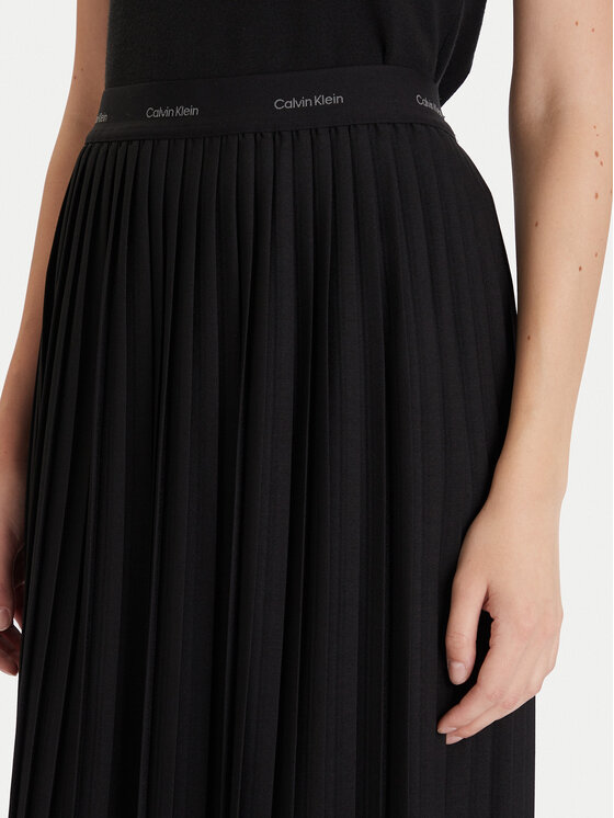 Calvin Klein Fustă plisată LV044D632G Negru Regular Fit | Modivo.ro
