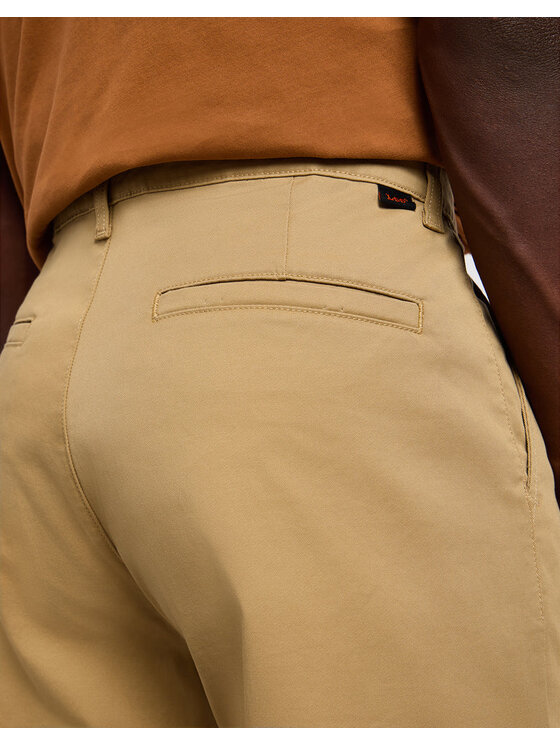 Lee Chinosy RELAXED CHINO Beżowy Regular Fit | Modivo.pl